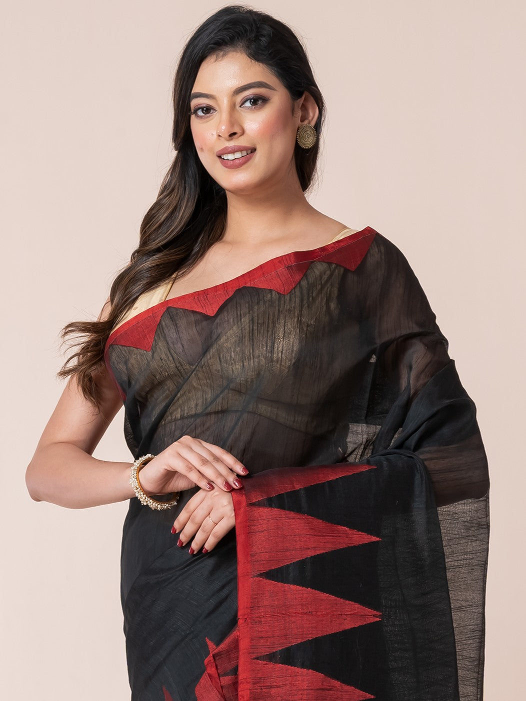 Black Body and Red Temple Border Cotton Saree – SAILI